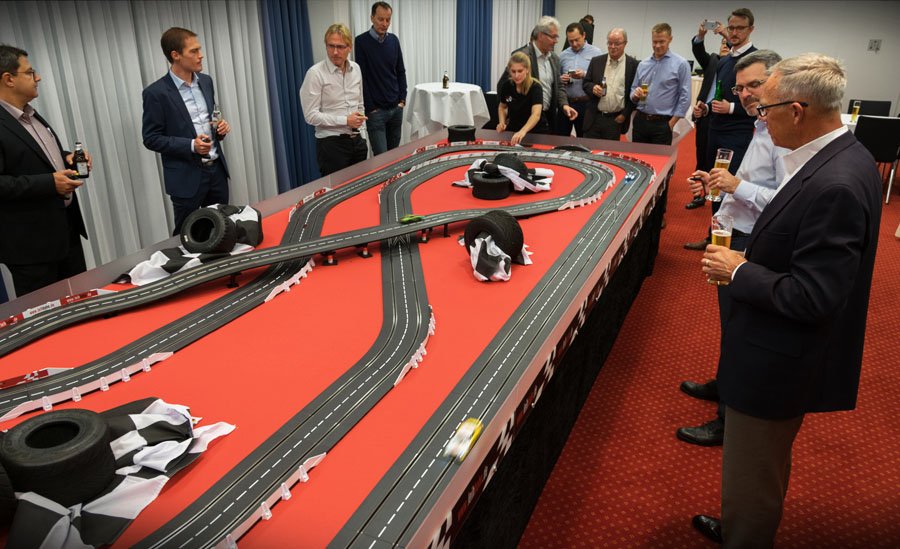 Leihbahn.de - Mieten Sie Ihre individuelle Slotcar Bahn - Tagung Voith ...